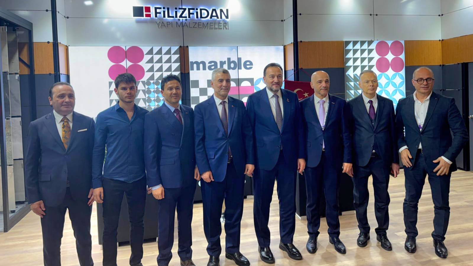 T.C. Ticaret Bakanı Prof. Dr. Ömer Bolat, Filizfidanoğlu standını ...